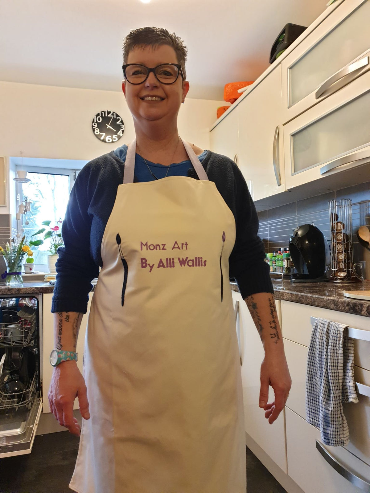 Alli Wallis Resin Artist | Craft Resin