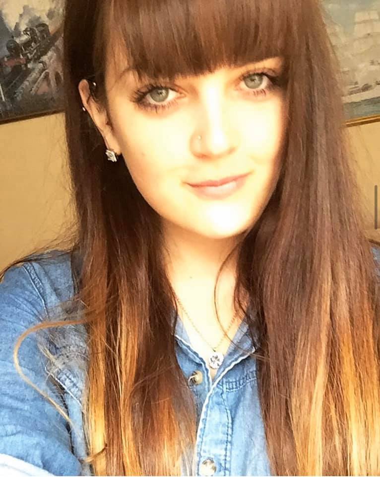 Kiri Bedward Resin Artist | Craft Resin